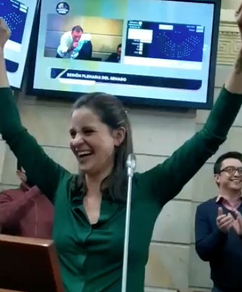 Senadora Andrea Padilla celebra el paso a tercer debate de la ...
