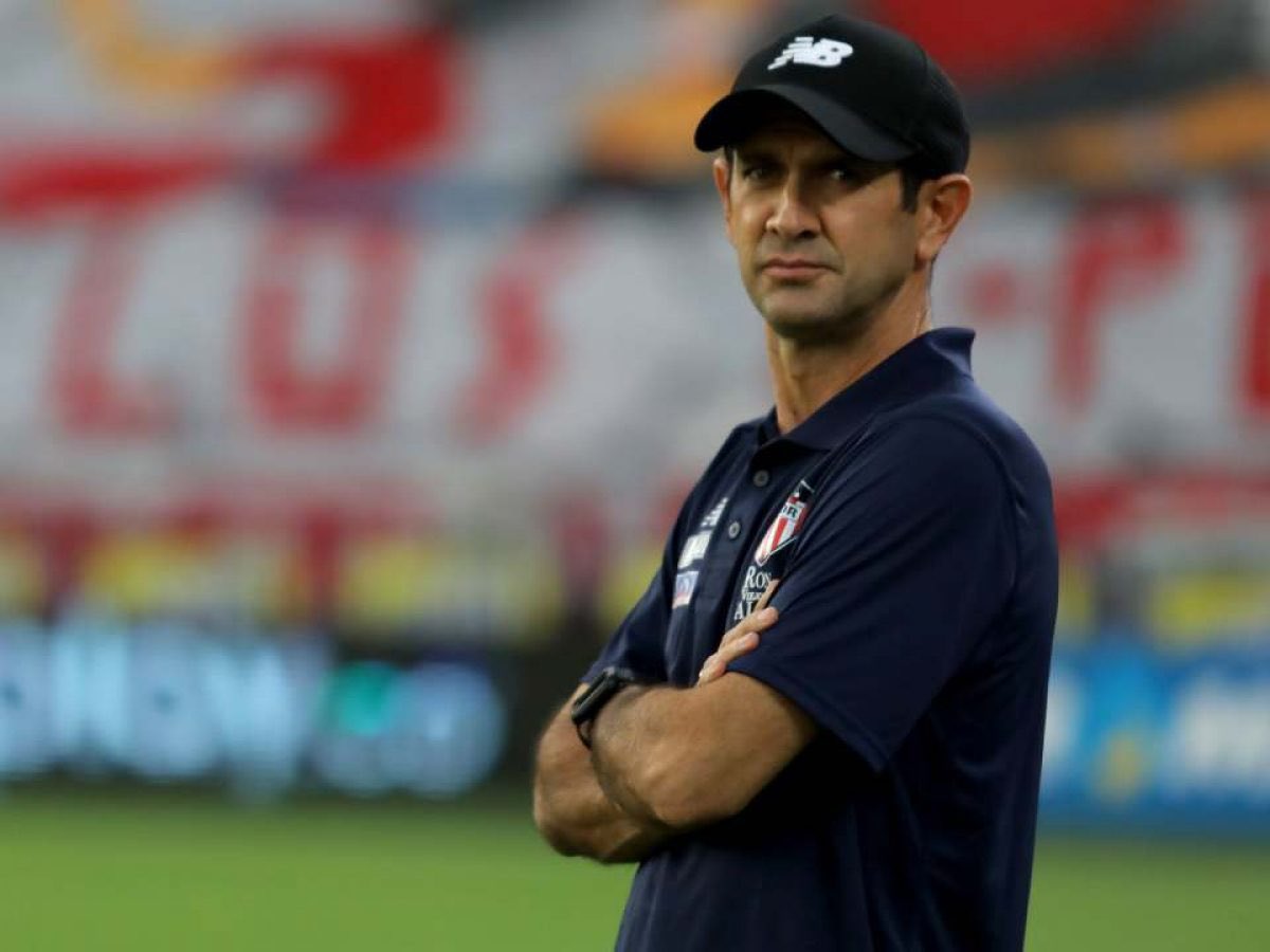 Arturo Reyes: El tortuoso camino del técnico de Junior para lograr su ...