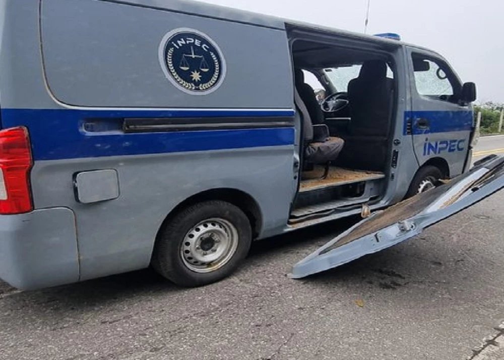 Investigan el atentado contra camioneta del Inpec en Norte de Santander