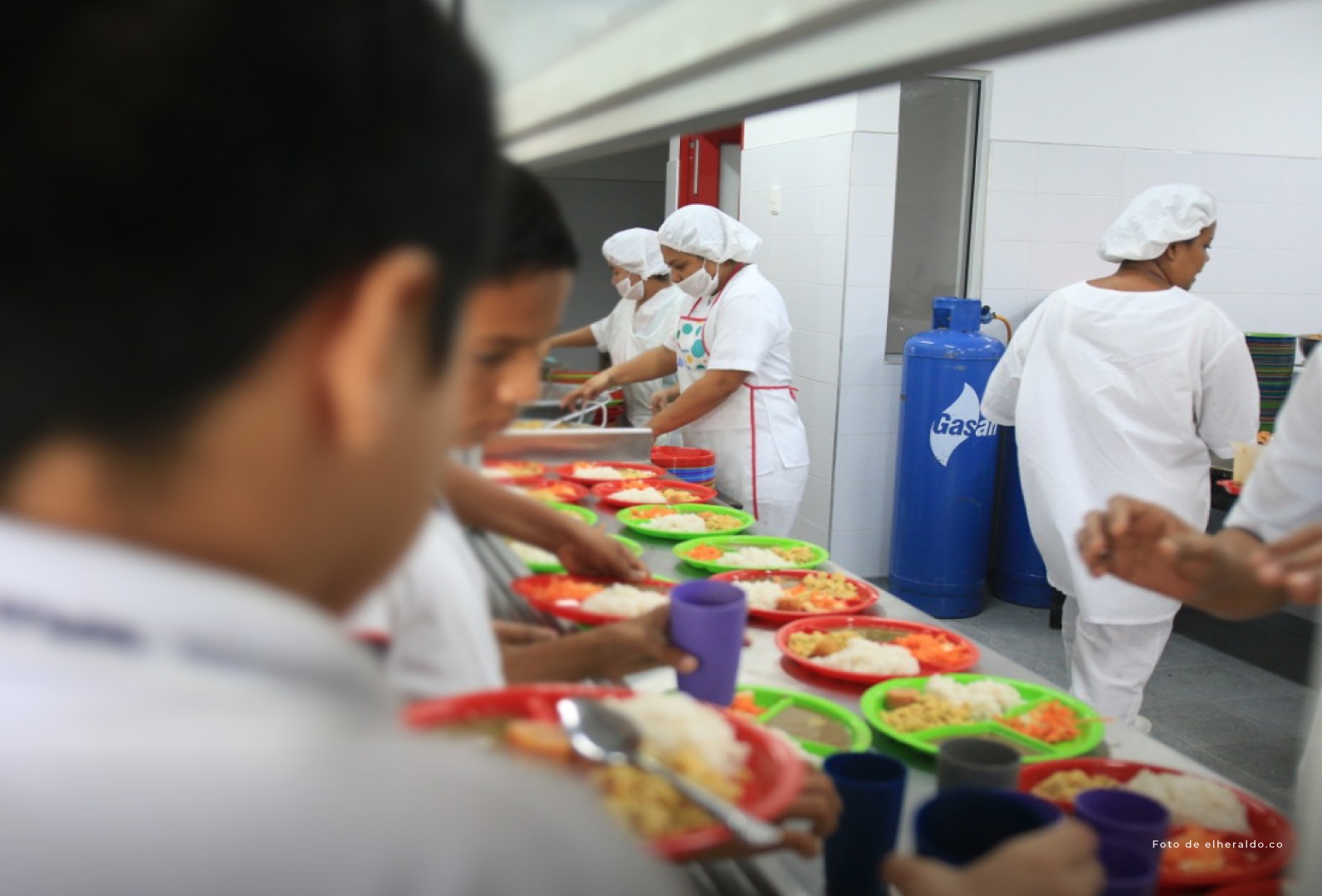 Programa de Alimentación Escolar, PAE: 325.000 niños en riesgo de no ...