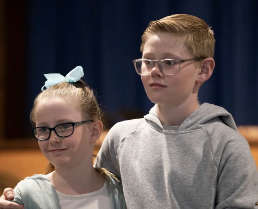 Joven de 13 años héroe: estudiante de séptimo grado detiene autobús ...