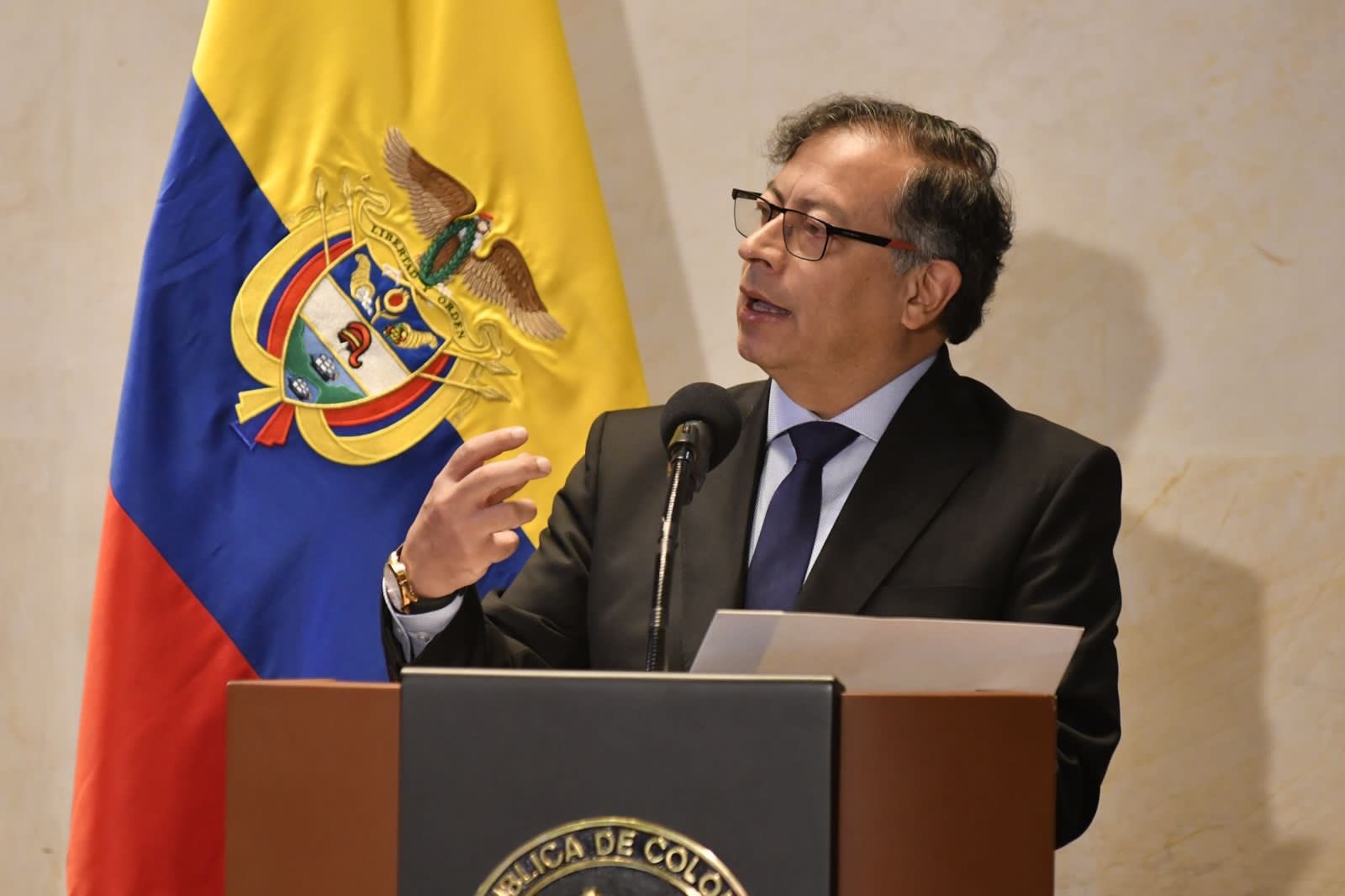 La postura oficial del presidente Gustavo Petro sobre la reforma a la salud