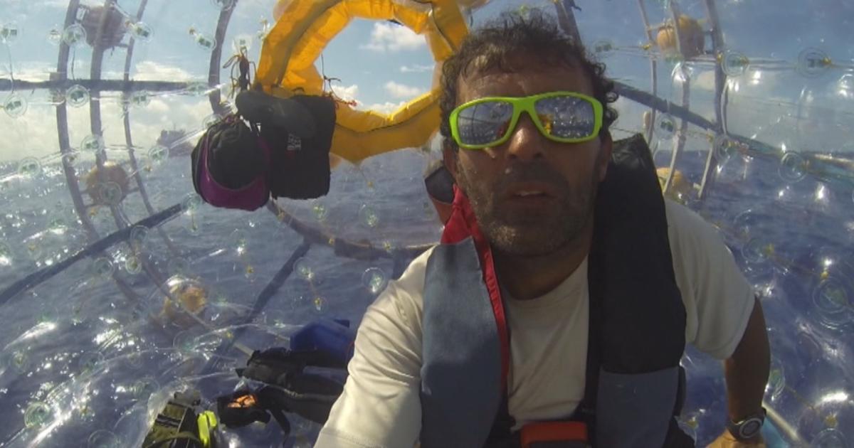 Aventurero detenido por intentar cruzar el Atlántico en una rueda de ...