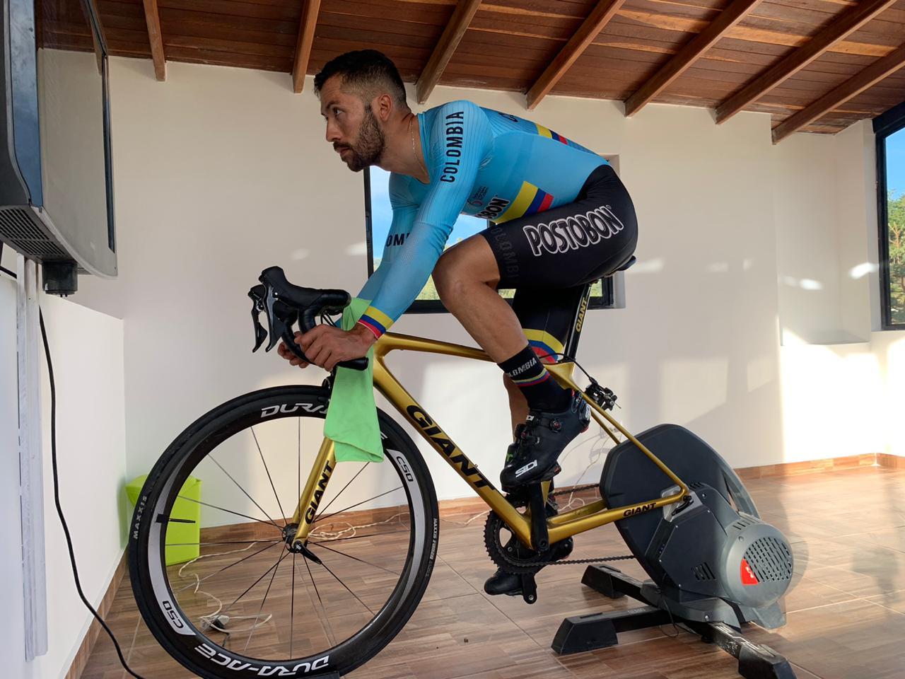 Atropellan al campeón mundial de paraciclismo, Nelson Javier Serna