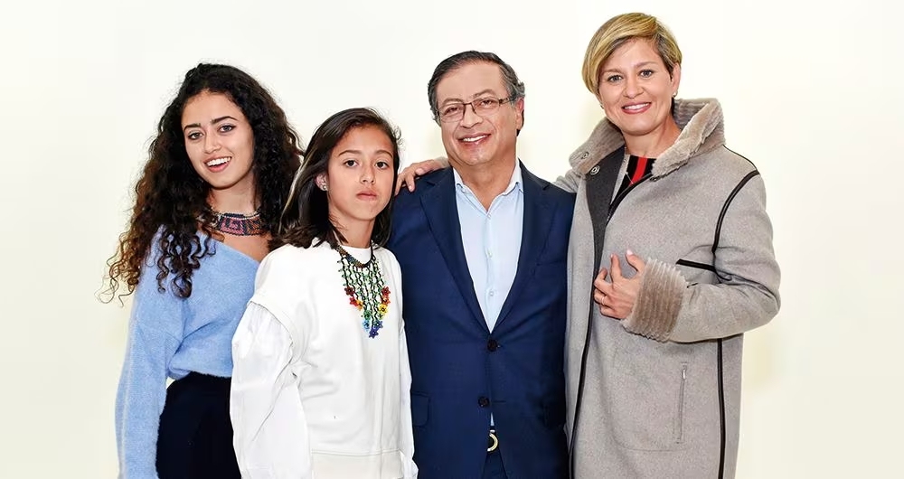 Inician investigación por amenazas al presidente Gustavo Petro y su familia