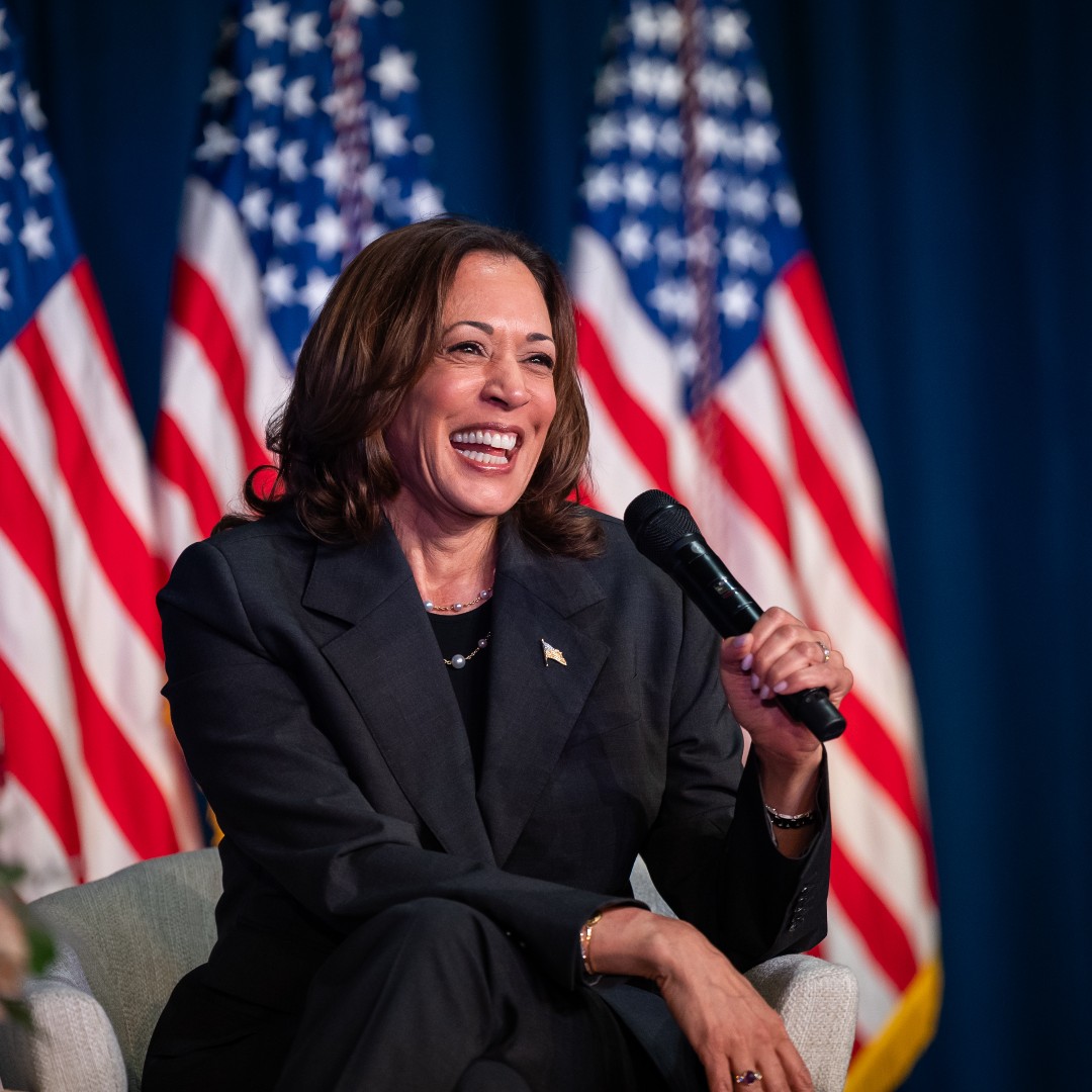 Kamala Harris es oficialmente candidata en las presidenciales por el ...
