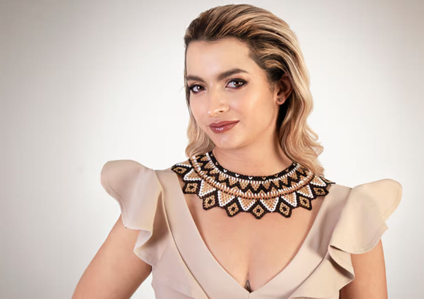 Surge controversia por lanzamiento de la marca de ropa de Andrea Petro en el marco de la COP16