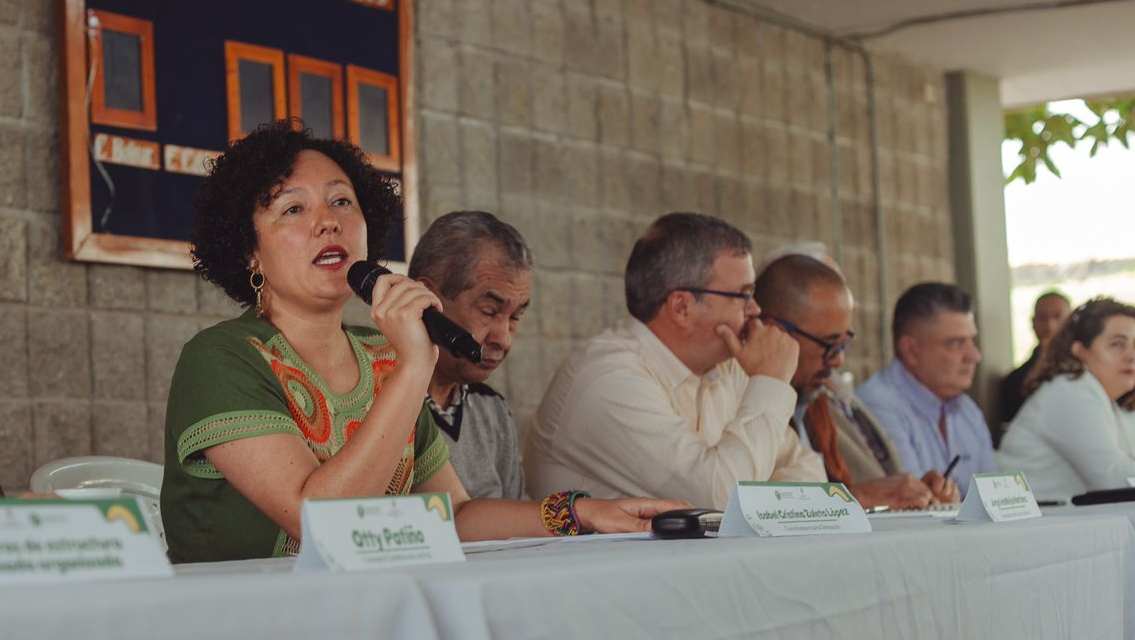 Senadora Isabel Zuleta revela que Gustavo Petro no tiene apoyo para ...