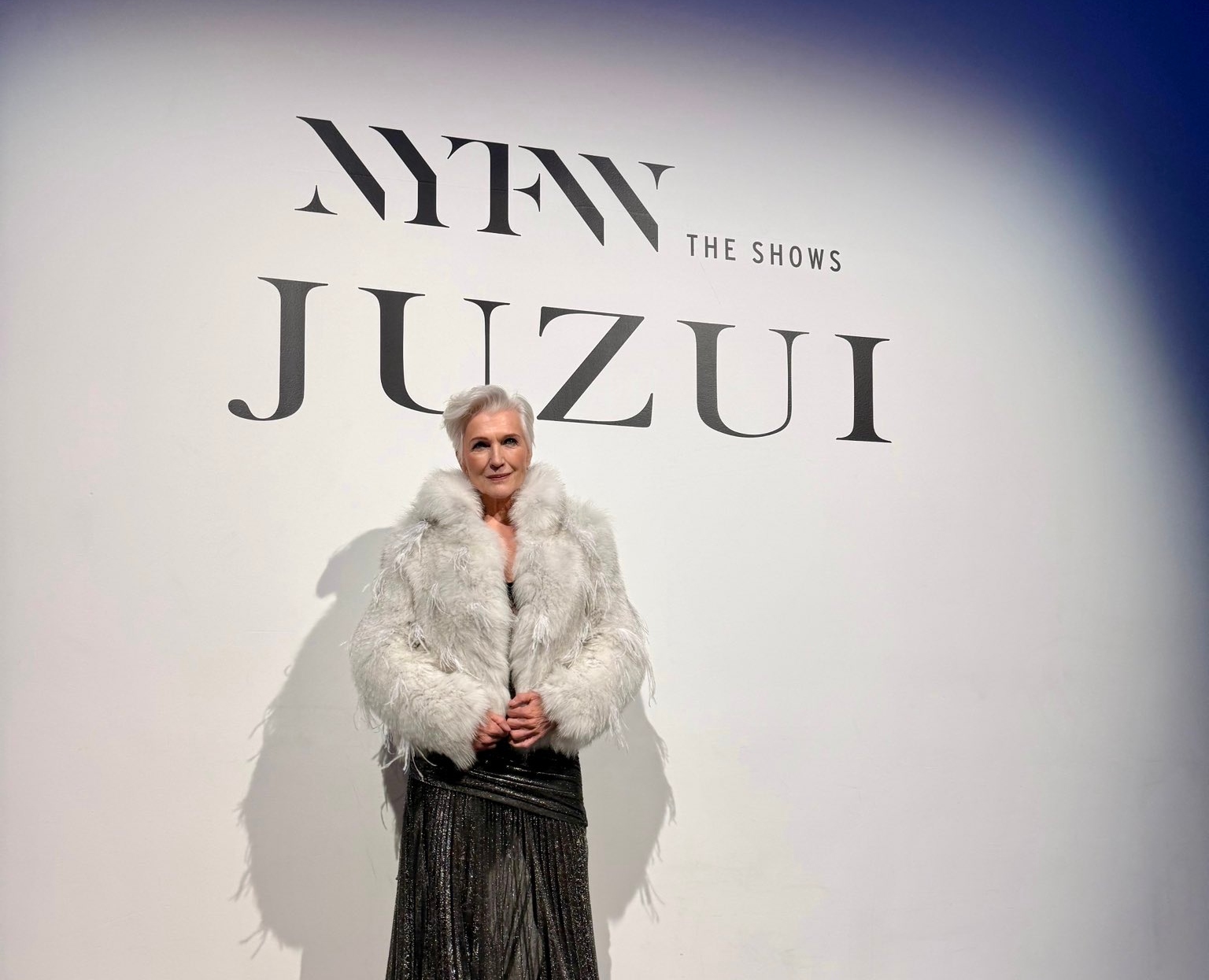 Maye Musk deslumbra en la Semana de la Moda de Nueva York a los 76 años ...
