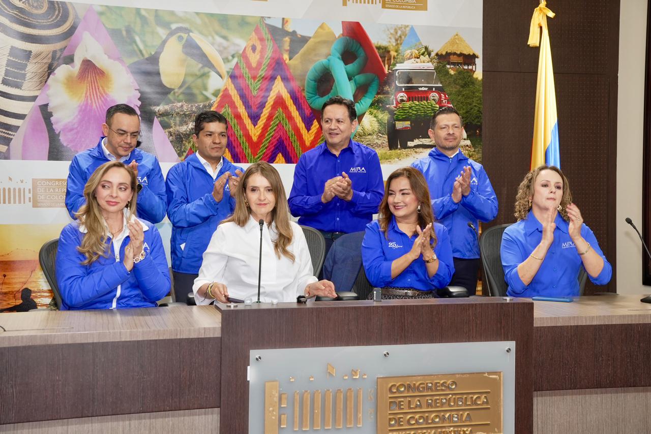 Partido Mira adhiere a la campaña presidencial de Paloma Valencia