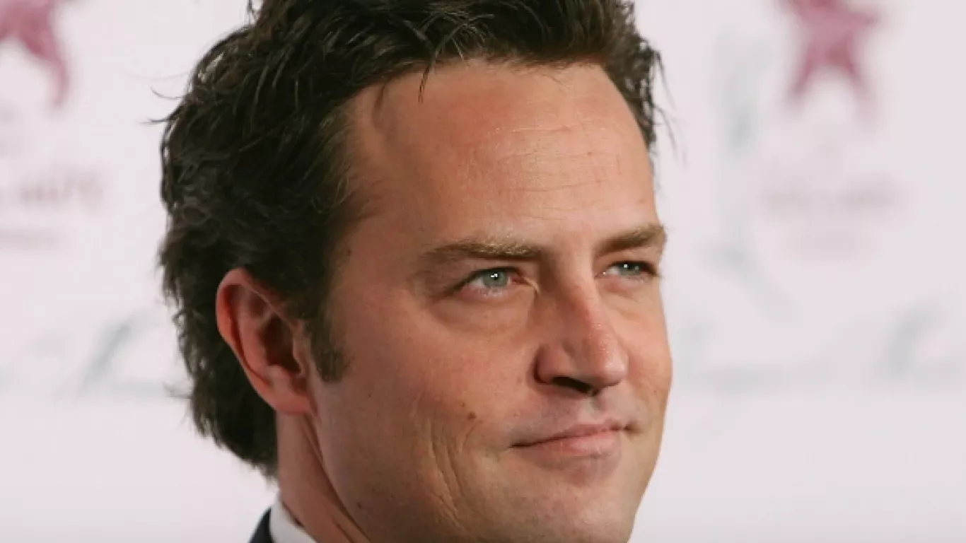 Revelan causa de la muerte del actor Matthew Perry